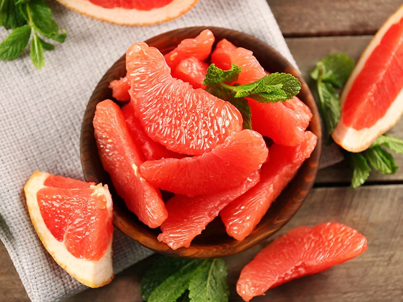 23 Most Popular Mediterranean Fruits: Citrus, Berries, and More