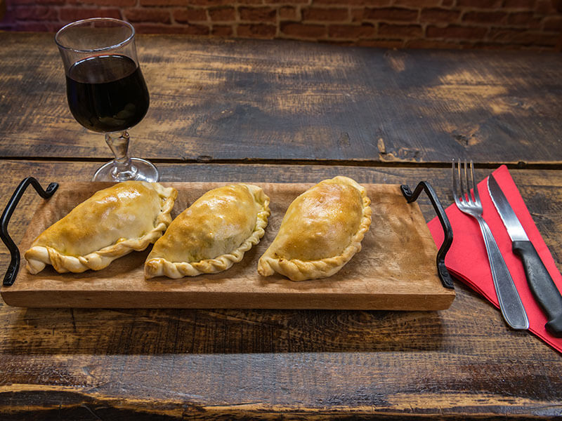 27 Traditional Uruguayan Dishes: What To Eat in Uruguay