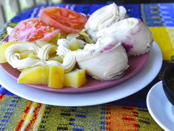 22 Chilean Dishes: Most Famous Food in Chile