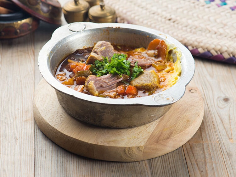 21 Traditional and Famous Food Dishes Available in Yemen