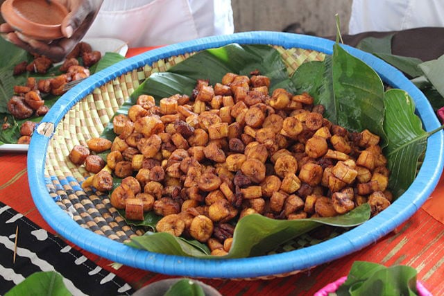 15 Traditional Ivorian Dishes and Popular Foods