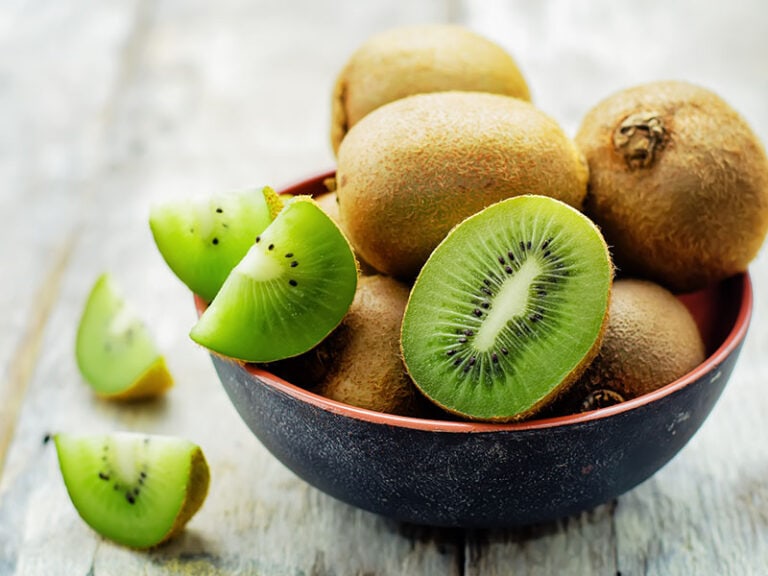 18 Popular Chinese Fruits: Native, Exotic, and Lucky Choices