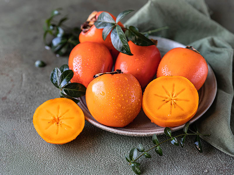19 Famous Spanish Fruits With Names and Characteristics