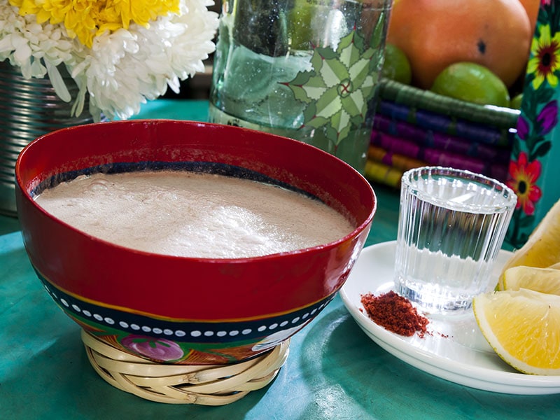 20 Mexican Beverages: Popular and Traditional Flavors