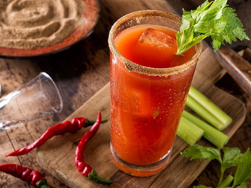 19 Popular Canadian Beverages: From Classic to Innovative