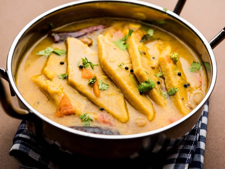 32 Gujarati Famous Dishes from Traditional Food Culture