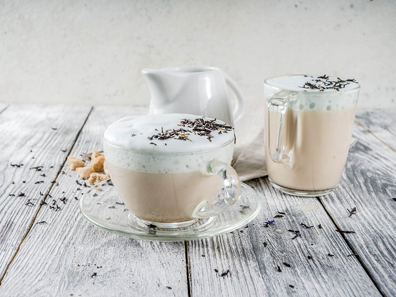 19 Popular Canadian Beverages: From Classic to Innovative