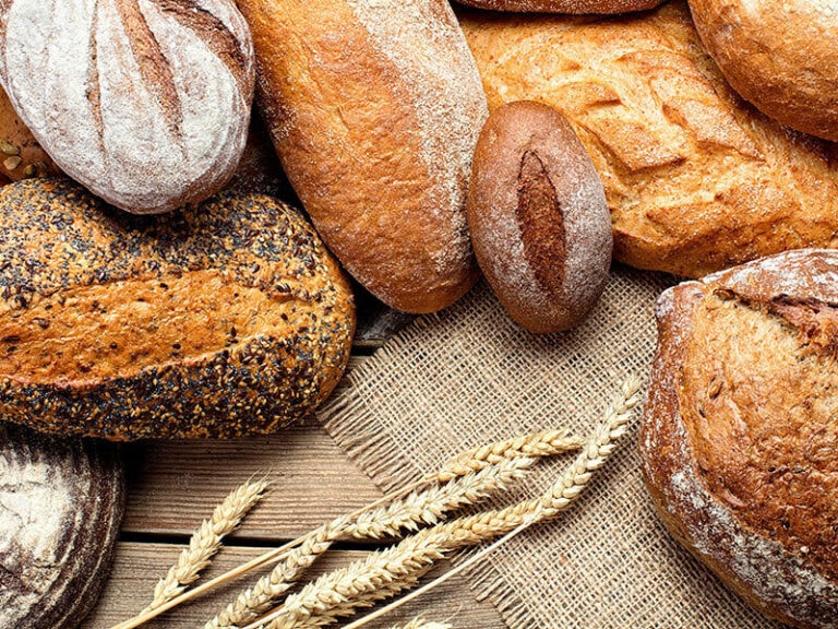 16 Types of Snack Foods: Flavorful Treats for Quick Meals