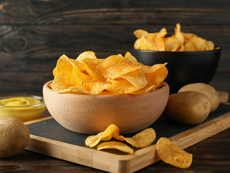 16 Types of Snack Foods: Flavorful Treats for Quick Meals