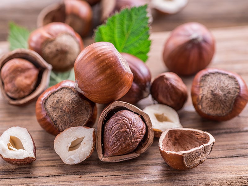 25 Popular Foods That Are Brown with Diverse Taste Profiles