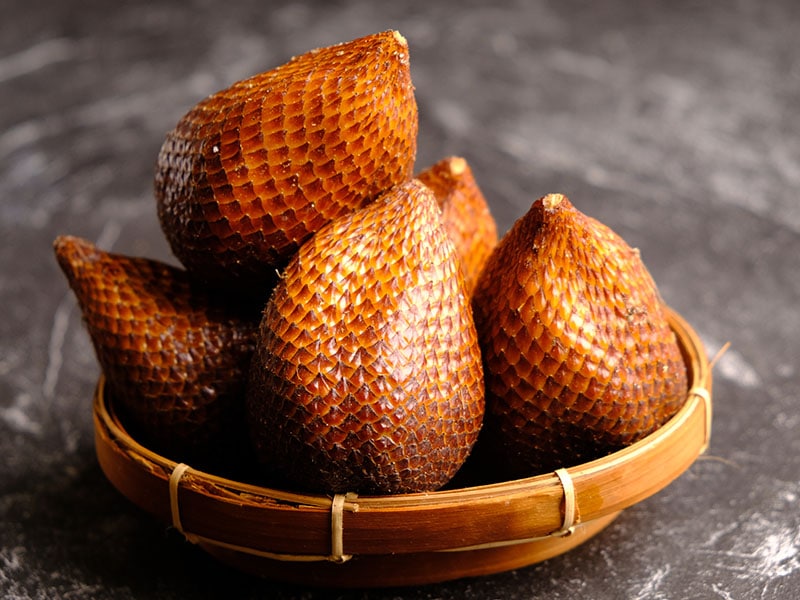 21 Common and Exotic Brown Fruits: A Full List