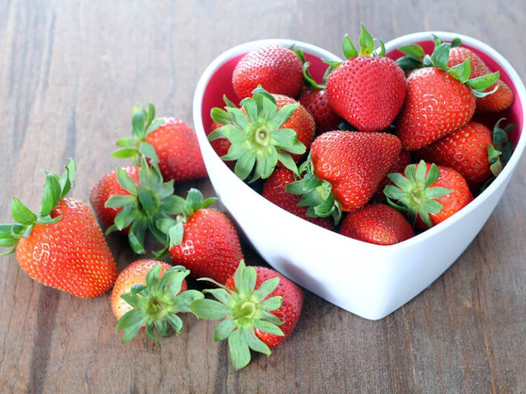 29 Best Red Fruits for Your Health