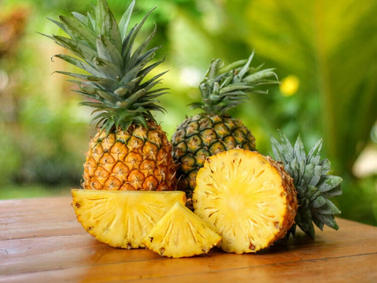 30 Common Yellow Fruits from Small to Big Fruits