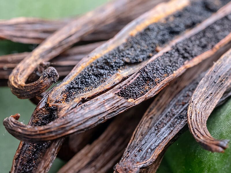 23 Common Black Foods: Fruits and Vegetables Included
