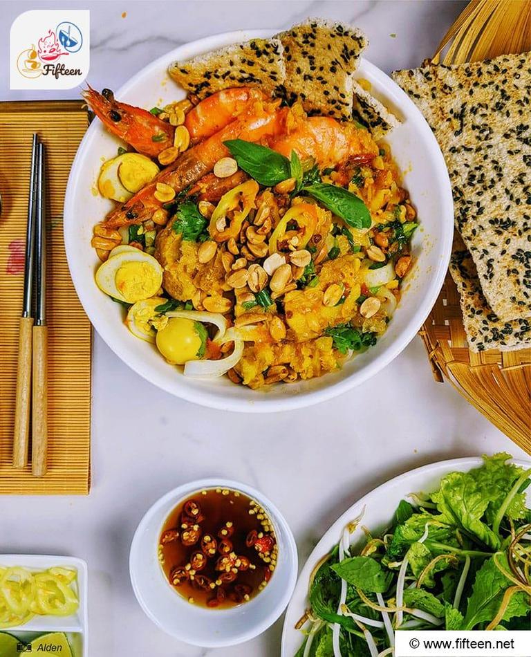 Best Mì Quảng Recipe (Vietnamese Quang-style Noodle)