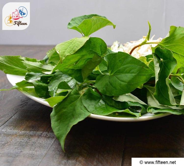 What Herbs and Garnish are in Vietnamese Pho?