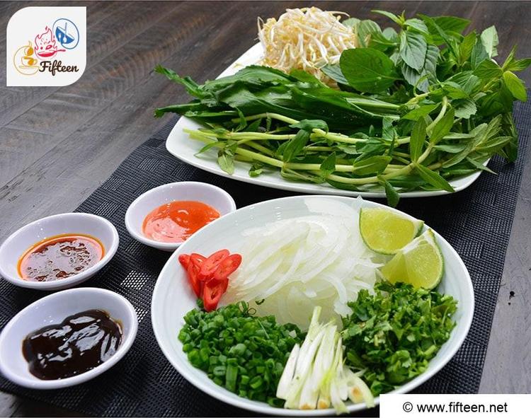 What Herbs and Garnish are in Vietnamese Pho?