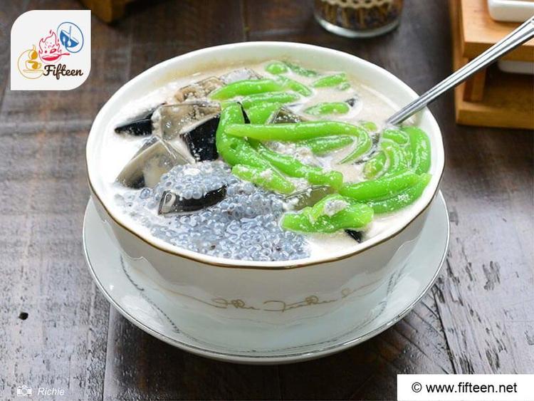 Chè Bánh Lọt Recipe (Vietnamese Cendol Dessert)
