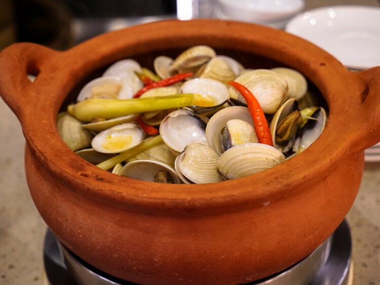 27 Vietnamese Cooking Tools for Authentic Vietnamese Dishes