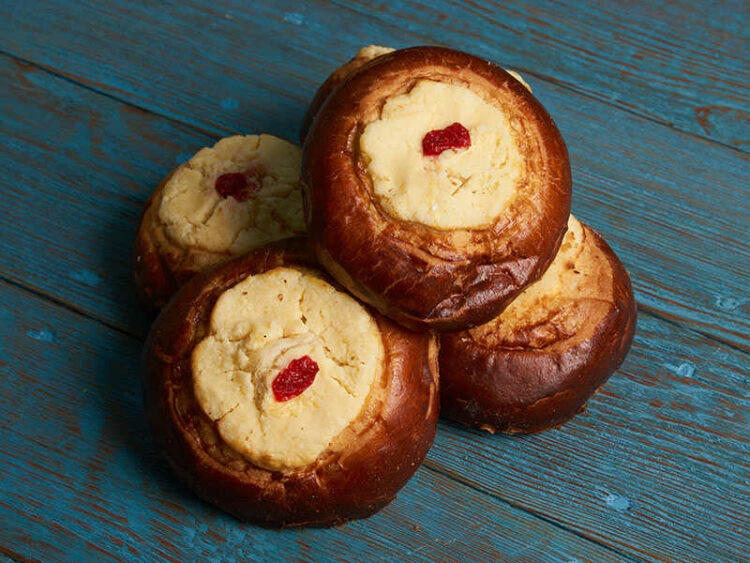 24 Foods That Start With V: Vegetables, Fruits, and More