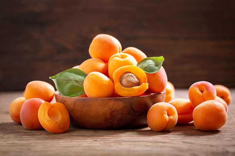 20 Best Summer Fruits To Eat
