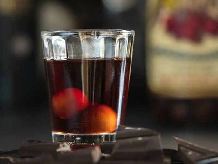 15 Portuguese Beverages: National and Famous Favorites