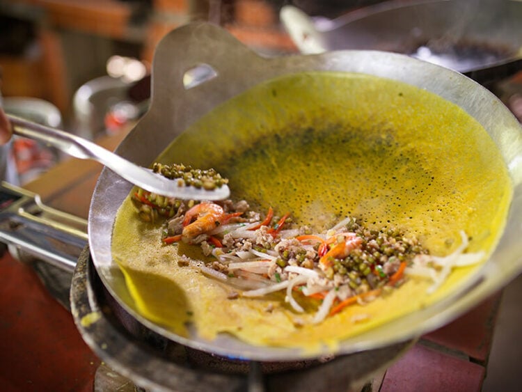 27 Vietnamese Cooking Tools for Authentic Vietnamese Dishes