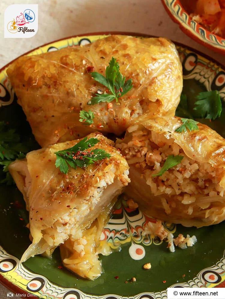 Sarmi Recipe (Bulgarian Stuffed Cabbage Leaves)