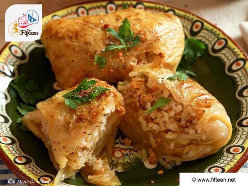 Sarmi Recipe (Bulgarian Stuffed Cabbage Leaves)