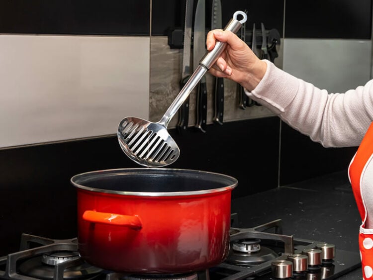 27 Vietnamese Cooking Tools for Authentic Vietnamese Dishes