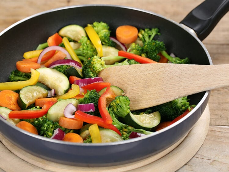 27 Vietnamese Cooking Tools for Authentic Vietnamese Dishes
