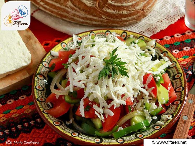 Shopska Salad Recipe (Bulgarian Pepper and Tomato Salad)