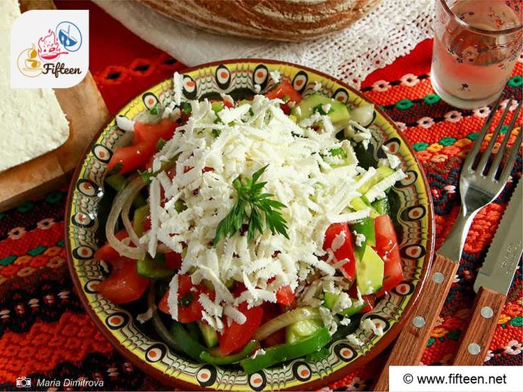 Shopska Salad Recipe (Bulgarian Pepper and Tomato Salad)