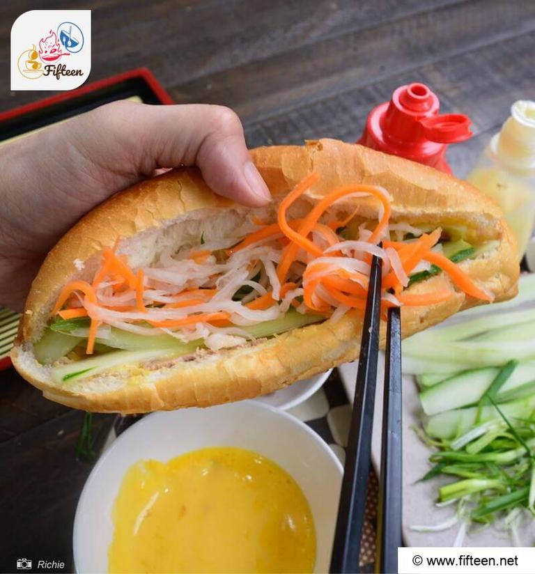 Bánh Mì Pa-tê Recipe (Vietnamese Pâté Sandwich)