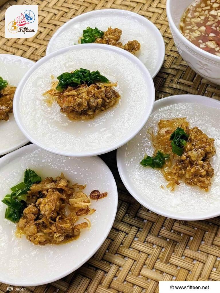 Bánh Bèo Recipe (Vietnamese Steamed Rice Cakes)