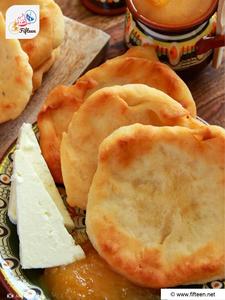 Mekitsi Recipe (Bulgarian Fried Dough)