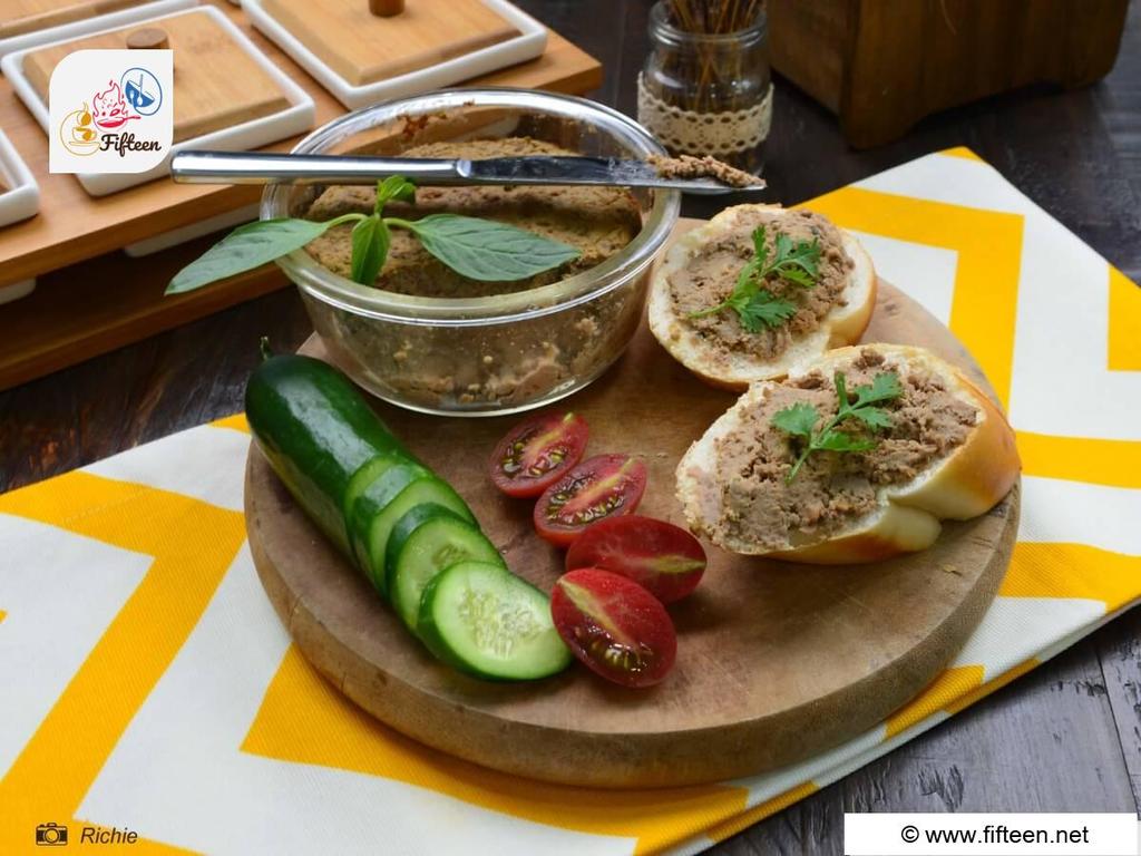 Pate Gan Heo Recipe (Vietnamese Pork Liver Pate)
