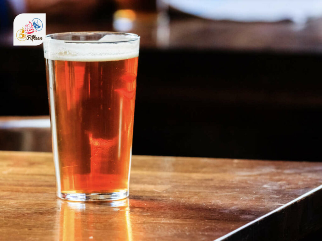 32 British Beverages: Popular, Classic, and Festive Flavors