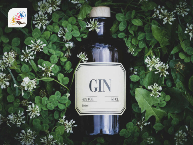 32 British Beverages: Popular, Classic, and Festive Flavors
