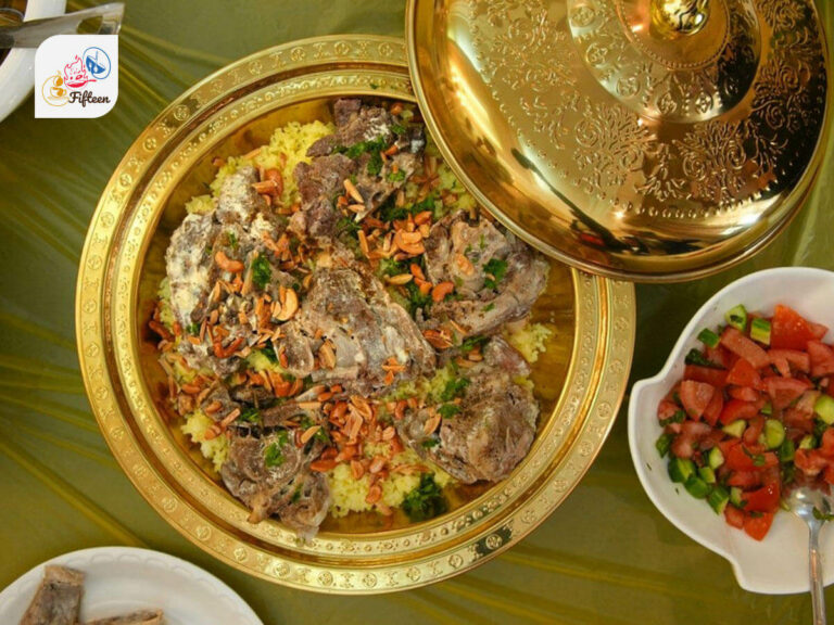 22 Famous Jordanian Dishes: Traditional, Street Food & Exotic
