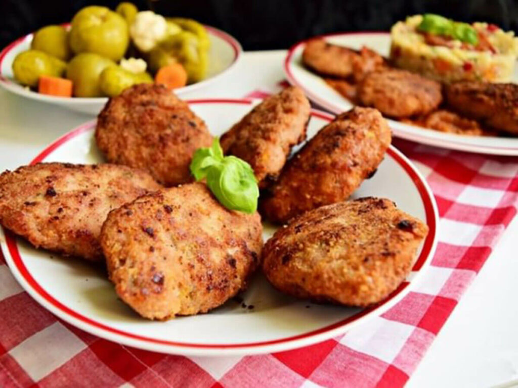 20 Famous Moldovan Dishes: Traditional Food and Desserts