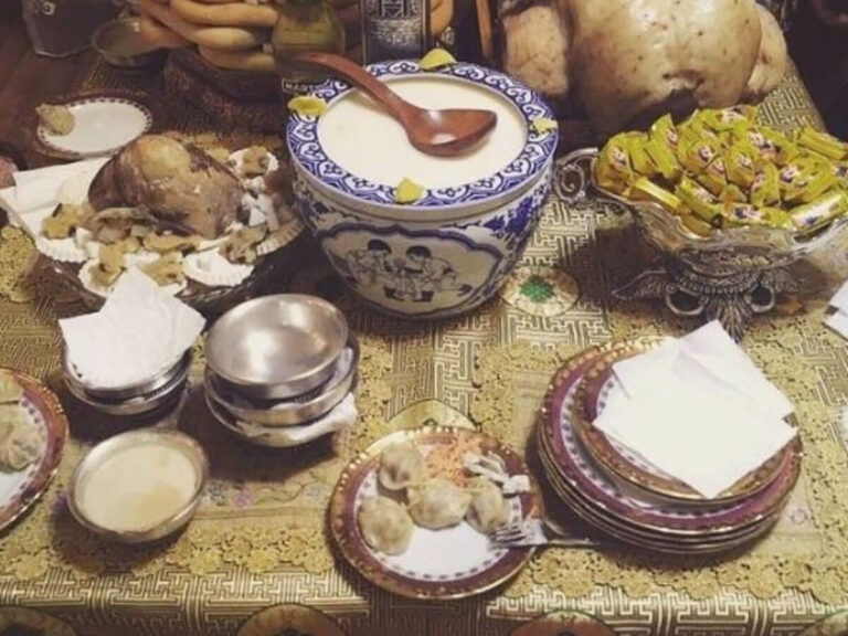 16 Classic Mongolian Dishes: A List of Traditional Food to Try