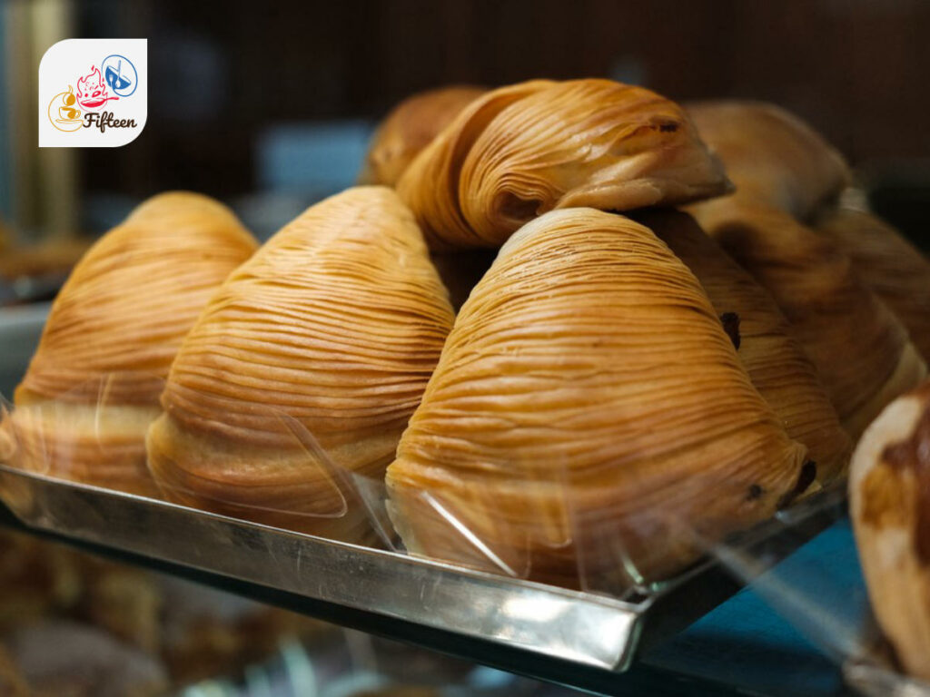 18 Famous Neapolitan Dishes You Need to Try