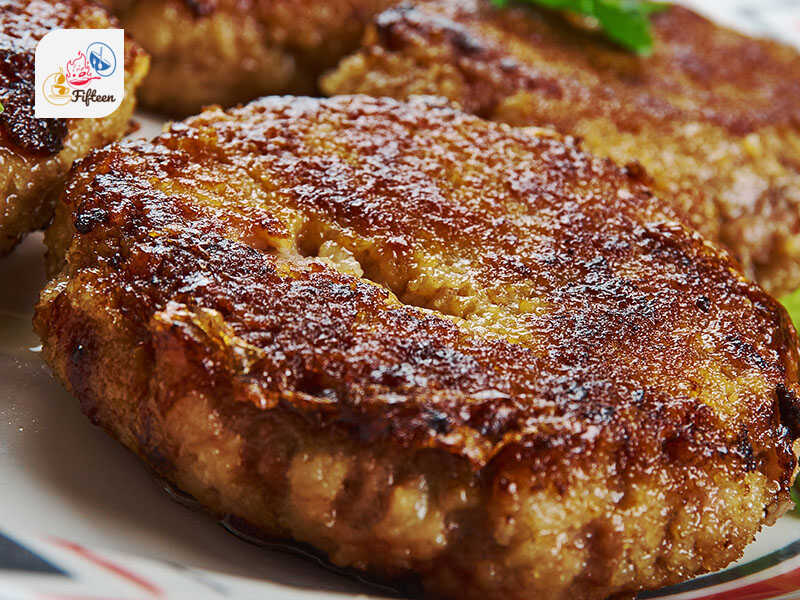 20 Famous Moldovan Dishes: Traditional Food and Desserts