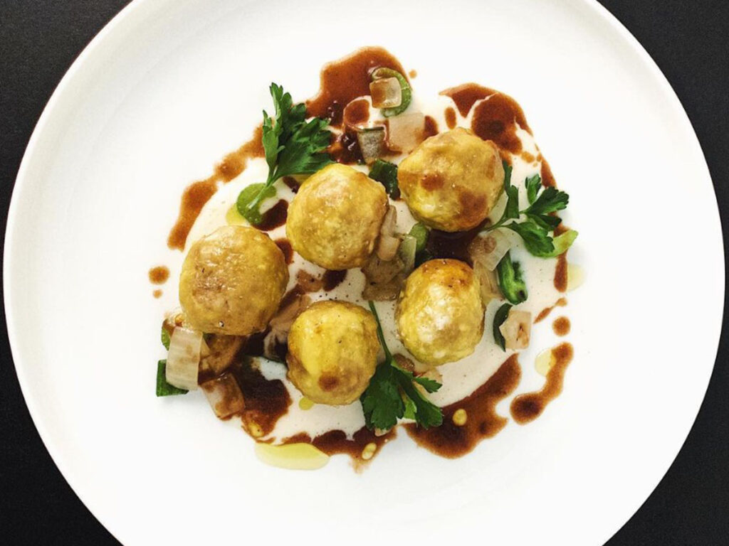 11 Popular Acadian Dishes Reflecting Tradition and History