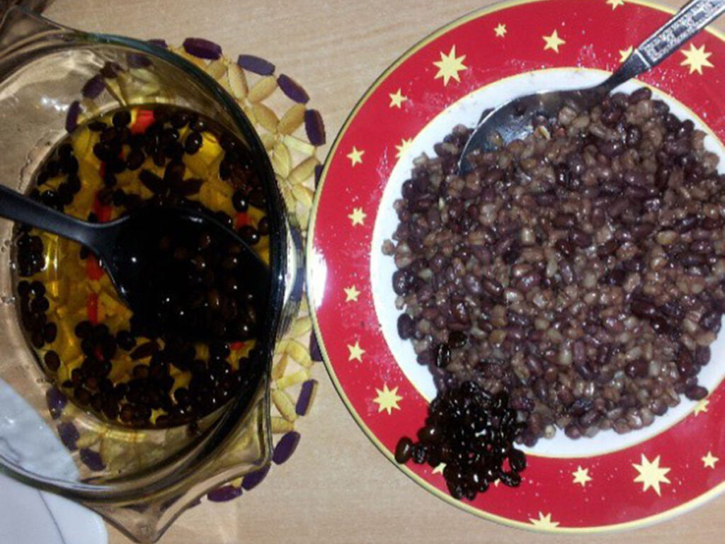 19 Popular Food of Somalia Featuring Tasty Dishes