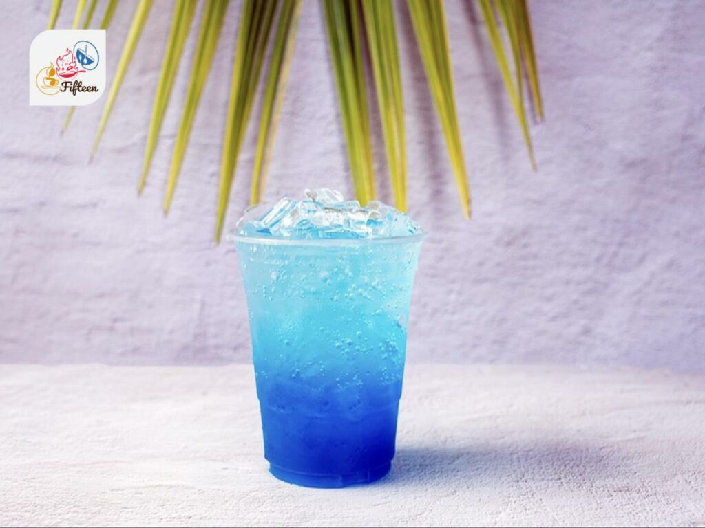 Hawaiian Beverages: 13 Famous Drinks from the Island