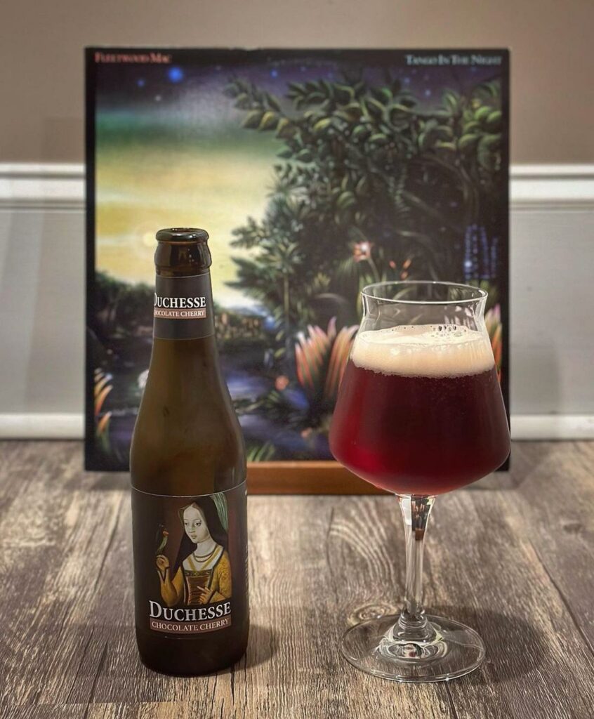 Belgian Beverages: 28 Famous Drink Options